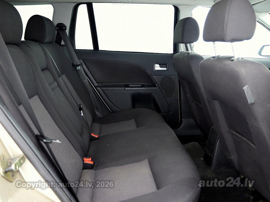 Smilšu krāsa Ford Mondeo 2002 Tallina, ar dzinēja tilpumu 1.80 L un nobraukumu 256 tūkst. km par 599 €, foto 7 vietnē AUTOMOTO.COM.LV