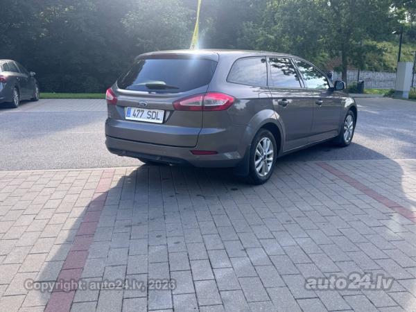 Beige Ford Mondeo 2012 in Rakvere, with an engine capacity of 2.00 L and mileage of 456 thousand km for 4200 €, photo 3 on AUTOMOTO.COM.LV