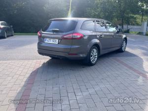 Beige Ford Mondeo 2012 in Rakvere, with an engine capacity of 2.00 L and mileage of 456 thousand km for 4200 €, photo 4 on AUTOMOTO.COM.LV
