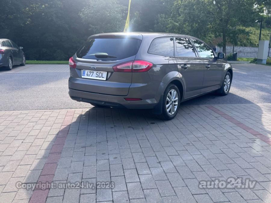 Beige Ford Mondeo 2012 in Rakvere, with an engine capacity of 2.00 L and mileage of 456 thousand km for 4200 €, photo 4 on AUTOMOTO.COM.LV