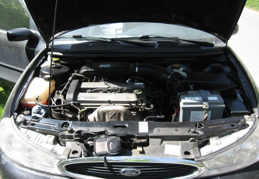 Melns Ford Mondeo 1996 Tallina, ar dzinēja tilpumu 0.00 L un nobraukumu 207 tūkst. km par 1500 €, foto 11 vietnē AUTOMOTO.COM.LV