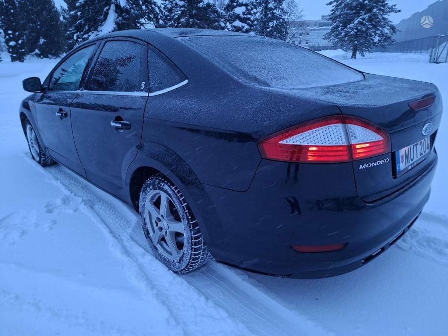 Melns Ford Mondeo 2007 Plungė, ar dzinēja tilpumu 2.00 L un nobraukumu 302 tūkst. km par 1850 €, foto 11 vietnē AUTOMOTO.COM.LV