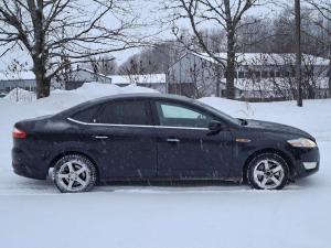 Black Ford Mondeo 2007 in Plunge, with an engine capacity of 2.00 L and mileage of 302 thousand km for 1850 €, photo 6 on AUTOMOTO.COM.LV