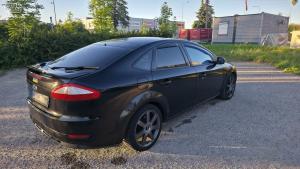 Black Ford Mondeo 2007 in Ukmerge, with an engine capacity of 2.00 L and mileage of 307 thousand km for 1500 €, photo 5 on AUTOMOTO.COM.LV