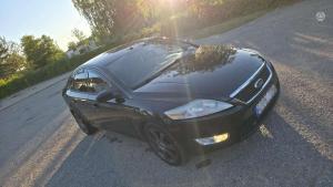 Melns Ford Mondeo 2007 Ukmergė, ar dzinēja tilpumu 2.00 L un nobraukumu 307 tūkst. km par 1700 €, foto 3 vietnē AUTOMOTO.COM.LV