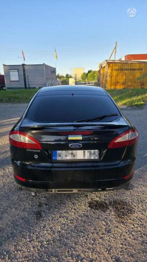 Melns Ford Mondeo 2007 Ukmergė, ar dzinēja tilpumu 2.00 L un nobraukumu 307 tūkst. km par 1700 €, foto 4 vietnē AUTOMOTO.COM.LV