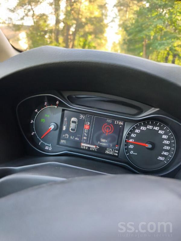 Melns Ford Mondeo 2007 Rīga, ar dzinēja tilpumu 2.00 L un nobraukumu 285 tūkst. km par 1900 €, foto 6 vietnē AUTOMOTO.COM.LV