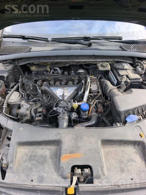 Melns Ford Mondeo 2007 Rīga, ar dzinēja tilpumu 2.00 L un nobraukumu 285 tūkst. km par 1900 €, foto 9 vietnē AUTOMOTO.COM.LV