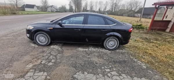 Melns Ford Mondeo 2008 Alīta, ar dzinēja tilpumu 2.00 L un nobraukumu 441 tūkst. km par 1350 €, foto 3 vietnē AUTOMOTO.COM.LV