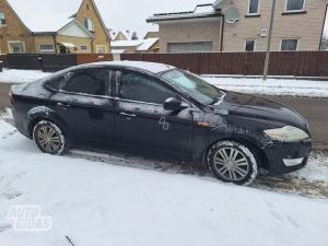 Black Ford Mondeo 2008 in Siauliai, with an engine capacity of 1.80 L and mileage of 300 thousand km for 1850 €, photo  on AUTOMOTO.COM.LV