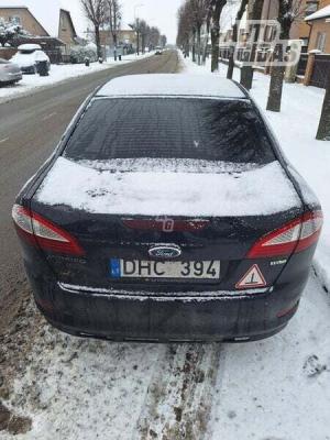 Black Ford Mondeo 2008 in Siauliai, with an engine capacity of 1.80 L and mileage of 300 thousand km for 1850 €, photo 7 on AUTOMOTO.COM.LV
