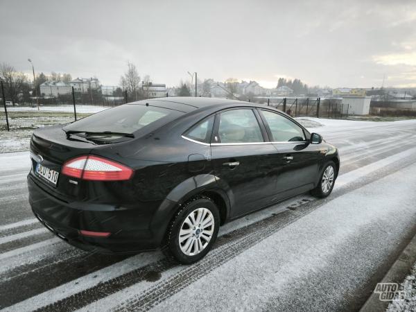 Melns Ford Mondeo 2008 Telšiai, ar dzinēja tilpumu 2.00 L un nobraukumu 320 tūkst. km par 1450 €, foto 5 vietnē AUTOMOTO.COM.LV