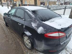 Melns Ford Mondeo 2008 Šauļi, ar dzinēja tilpumu 1.80 L un nobraukumu 300 tūkst. km par 1750 €, foto 3 vietnē AUTOMOTO.COM.LV