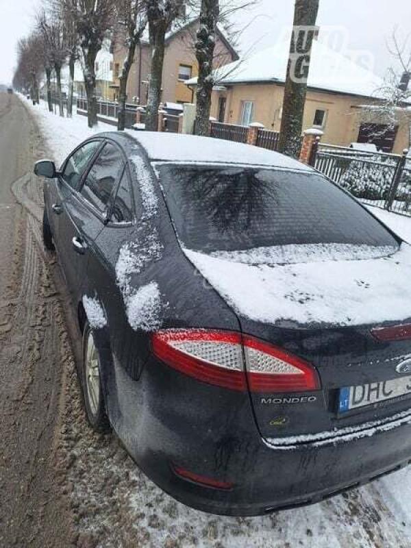 Melns Ford Mondeo 2008 Šauļi, ar dzinēja tilpumu 1.80 L un nobraukumu 300 tūkst. km par 1750 €, foto 3 vietnē AUTOMOTO.COM.LV