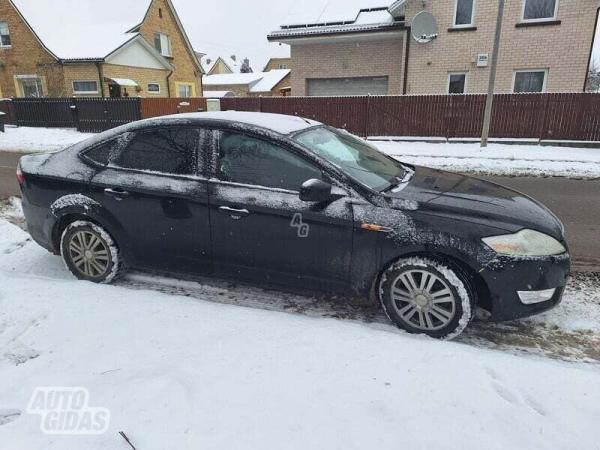 Black Ford Mondeo 2008 in Siauliai, with an engine capacity of 1.80 L and mileage of 300 thousand km for 1650 €, photo 1 on AUTOMOTO.COM.LV