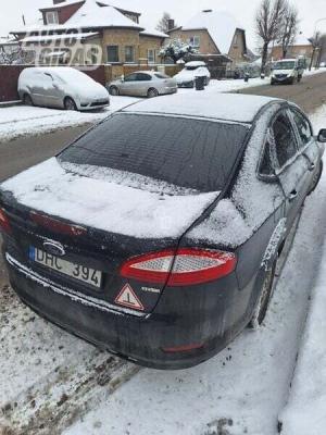 Black Ford Mondeo 2008 in Siauliai, with an engine capacity of 1.80 L and mileage of 300 thousand km for 1550 €, photo 4 on AUTOMOTO.COM.LV