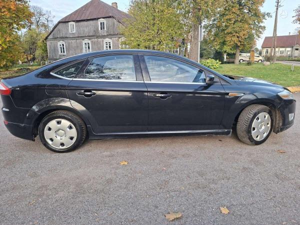 Melns Ford Mondeo 2009 Raseiniai, ar dzinēja tilpumu 2.18 L un nobraukumu 218 tūkst. km par 2450 €, foto 5 vietnē AUTOMOTO.COM.LV