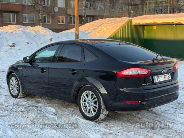 Black Ford Mondeo 2010 in Tallinn, with an engine capacity of 2.00 L and mileage of 129 thousand km for 4990 €, photo 4 on AUTOMOTO.COM.LV