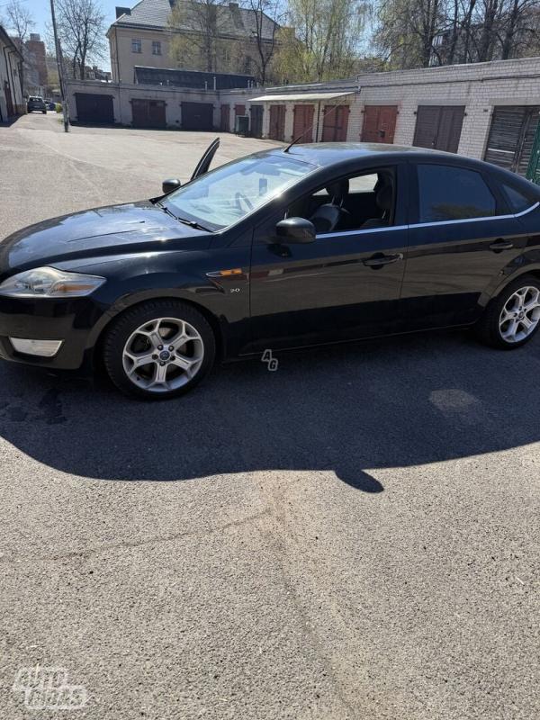 Black Ford Mondeo 2010 in Panevezys, with an engine capacity of 2.00 L and mileage of 284 thousand km for 1150 €, photo 3 on AUTOMOTO.COM.LV