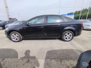 Melns Ford Mondeo 2010 Viļņa, ar dzinēja tilpumu 2.00 L un nobraukumu 308 tūkst. km par 3450 €, foto 4 vietnē AUTOMOTO.COM.LV