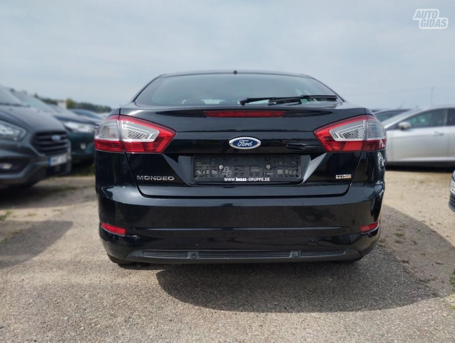 Melns Ford Mondeo 2010 Viļņa, ar dzinēja tilpumu 2.00 L un nobraukumu 308 tūkst. km par 3450 €, foto 6 vietnē AUTOMOTO.COM.LV