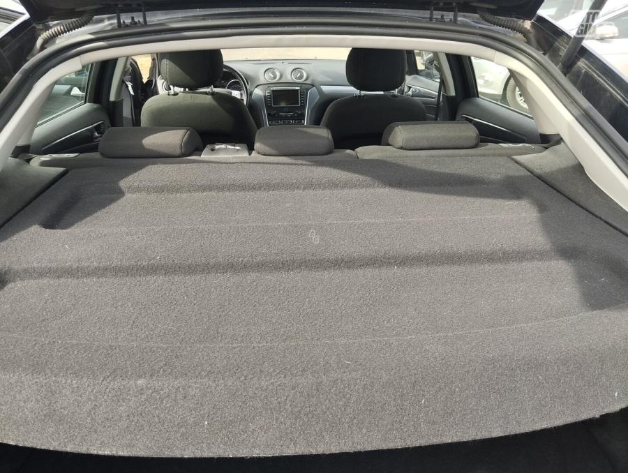 Melns Ford Mondeo 2010 Viļņa, ar dzinēja tilpumu 2.00 L un nobraukumu 308 tūkst. km par 3450 €, foto 15 vietnē AUTOMOTO.COM.LV