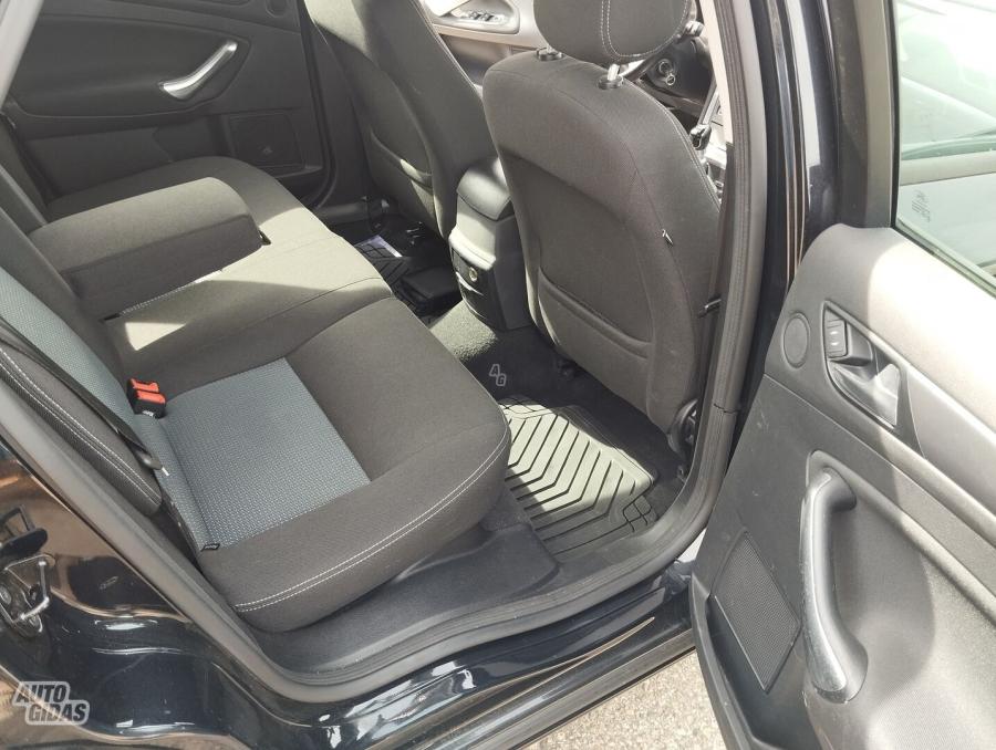 Melns Ford Mondeo 2010 Viļņa, ar dzinēja tilpumu 2.00 L un nobraukumu 308 tūkst. km par 3450 €, foto 16 vietnē AUTOMOTO.COM.LV