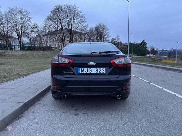 Black Ford Mondeo 2011 in Vilnius, with an engine capacity of 2.20 L and mileage of 228 thousand km for 4800 €, photo 6 on AUTOMOTO.COM.LV