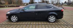 Black Ford Mondeo 2011 in Vilnius, with an engine capacity of 2.00 L and mileage of 268 thousand km for 2999 €, photo 7 on AUTOMOTO.COM.LV