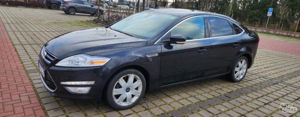 Black Ford Mondeo 2011 in Vilnius, with an engine capacity of 2.00 L and mileage of 268 thousand km for 2999 €, photo 3 on AUTOMOTO.COM.LV