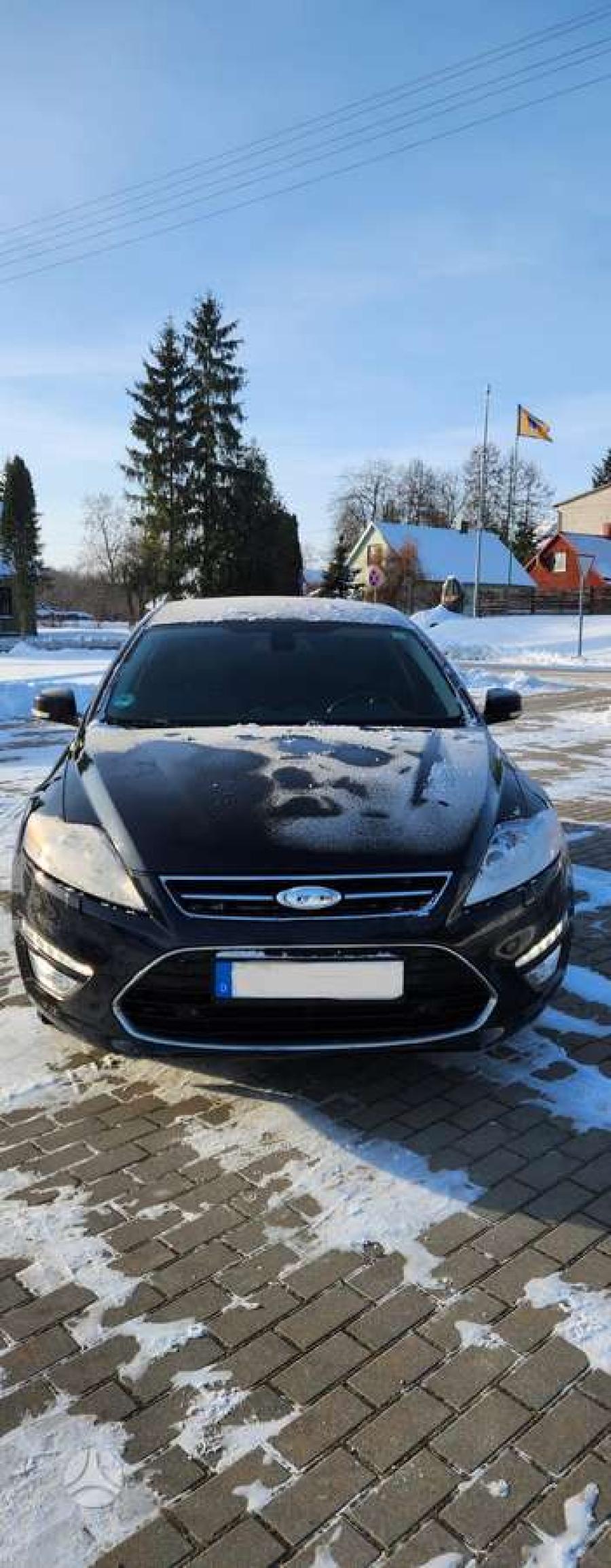Black Ford Mondeo 2011 in Birzai, with an engine capacity of 2.00 L and mileage of 268 thousand km for 3399 €, photo 2 on AUTOMOTO.COM.LV