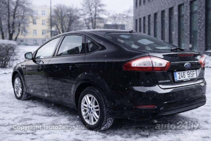 Melns Ford Mondeo 2011 Tallina, ar dzinēja tilpumu 2.00 L un nobraukumu 279 tūkst. km par 4199 €, foto 4 vietnē AUTOMOTO.COM.LV