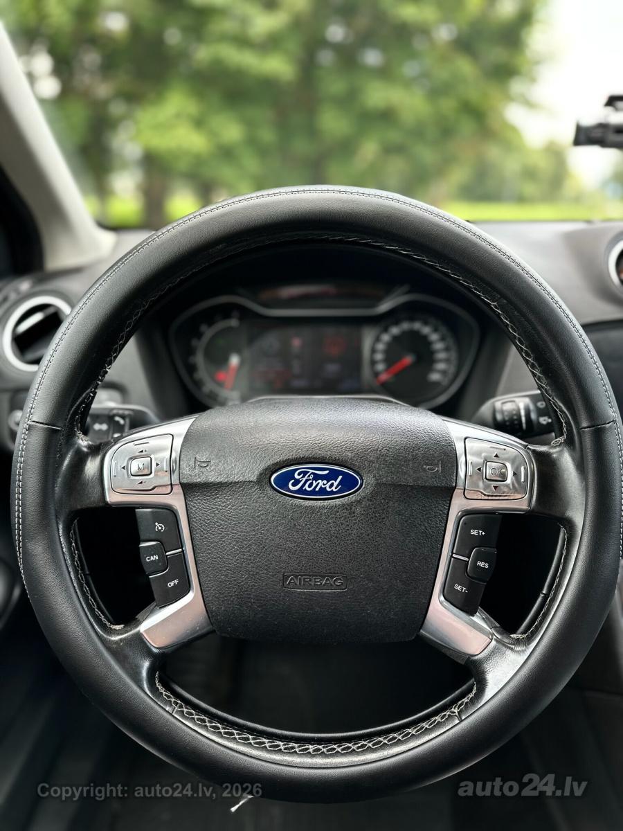 Melns Ford Mondeo 2011 Tallina, ar dzinēja tilpumu 2.00 L un nobraukumu 430 tūkst. km par 2499 €, foto 6 vietnē AUTOMOTO.COM.LV