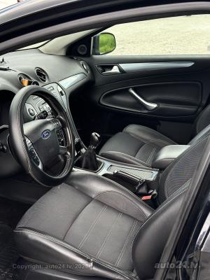 Melns Ford Mondeo 2011 Tallina, ar dzinēja tilpumu 2.00 L un nobraukumu 430 tūkst. km par 2499 €, foto 10 vietnē AUTOMOTO.COM.LV