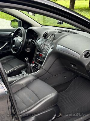 Melns Ford Mondeo 2011 Tallina, ar dzinēja tilpumu 2.00 L un nobraukumu 430 tūkst. km par 2499 €, foto 11 vietnē AUTOMOTO.COM.LV