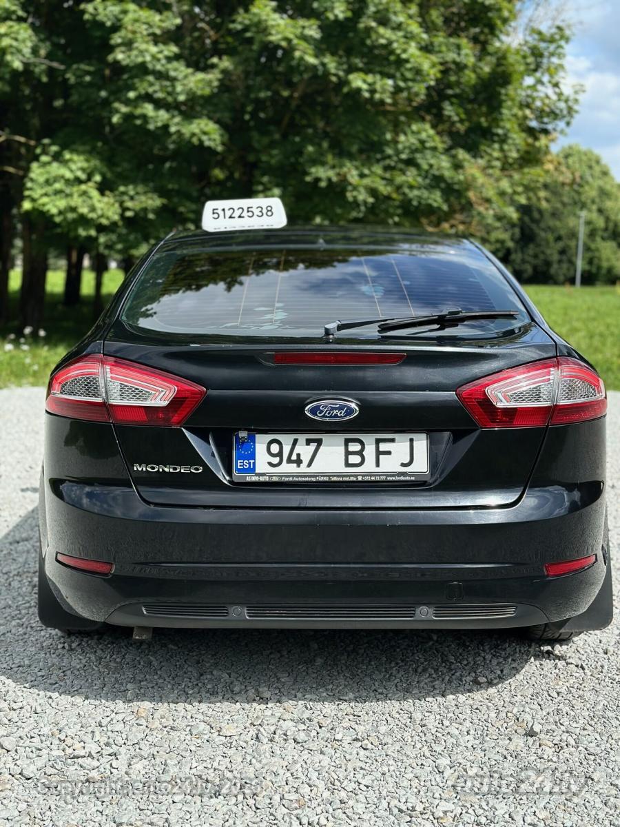 Melns Ford Mondeo 2011 Tallina, ar dzinēja tilpumu 2.00 L un nobraukumu 430 tūkst. km par 2499 €, foto 16 vietnē AUTOMOTO.COM.LV