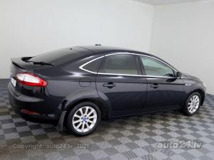 Melns Ford Mondeo 2012 Tallina, ar dzinēja tilpumu 2.00 L un nobraukumu 168 tūkst. km par 1999 €, foto 3 vietnē AUTOMOTO.COM.LV