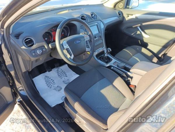 Melns Ford Mondeo 2012 Paide, ar dzinēja tilpumu 1.60 L un nobraukumu 209 tūkst. km par 5490 €, foto 11 vietnē AUTOMOTO.COM.LV