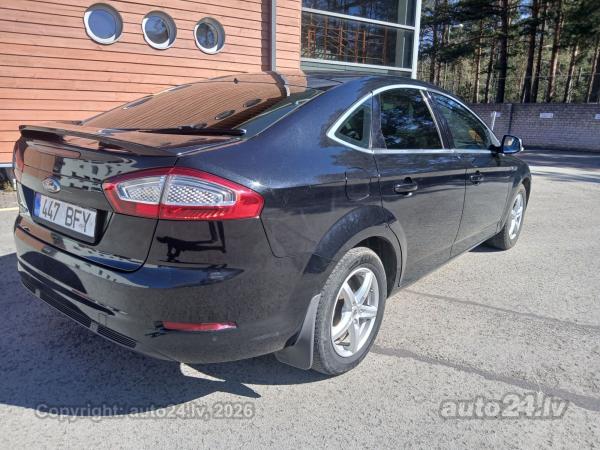 Melns Ford Mondeo 2012 Tallina, ar dzinēja tilpumu 2.00 L un nobraukumu 168 tūkst. km par 6500 €, foto 4 vietnē AUTOMOTO.COM.LV
