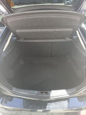 Melns Ford Mondeo 2012 Tallina, ar dzinēja tilpumu 2.00 L un nobraukumu 168 tūkst. km par 6500 €, foto 11 vietnē AUTOMOTO.COM.LV