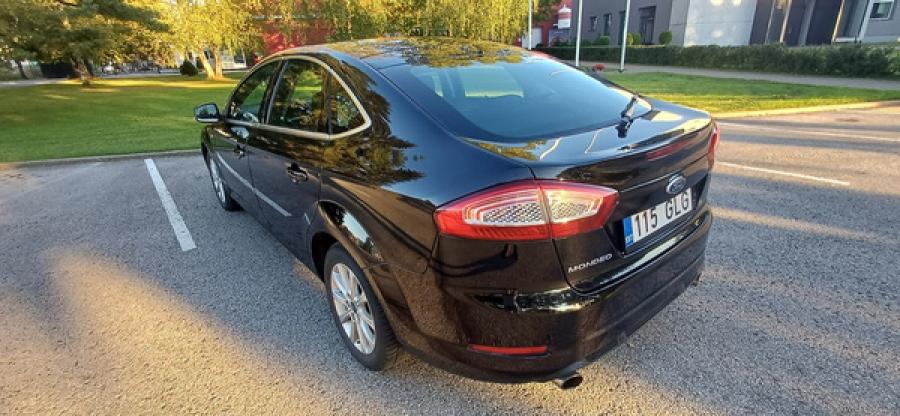 Black Ford Mondeo 2012 in Viljandi, with an engine capacity of 2.00 L and mileage of 194 thousand km for 4999 €, photo 6 on AUTOMOTO.COM.LV