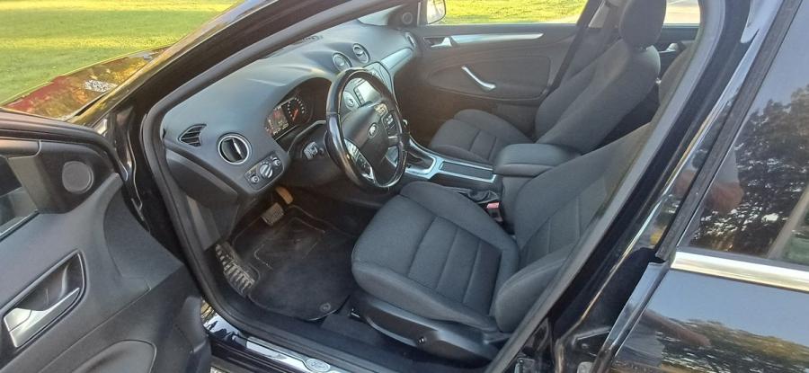 Black Ford Mondeo 2012 in Viljandi, with an engine capacity of 2.00 L and mileage of 194 thousand km for 4999 €, photo 22 on AUTOMOTO.COM.LV