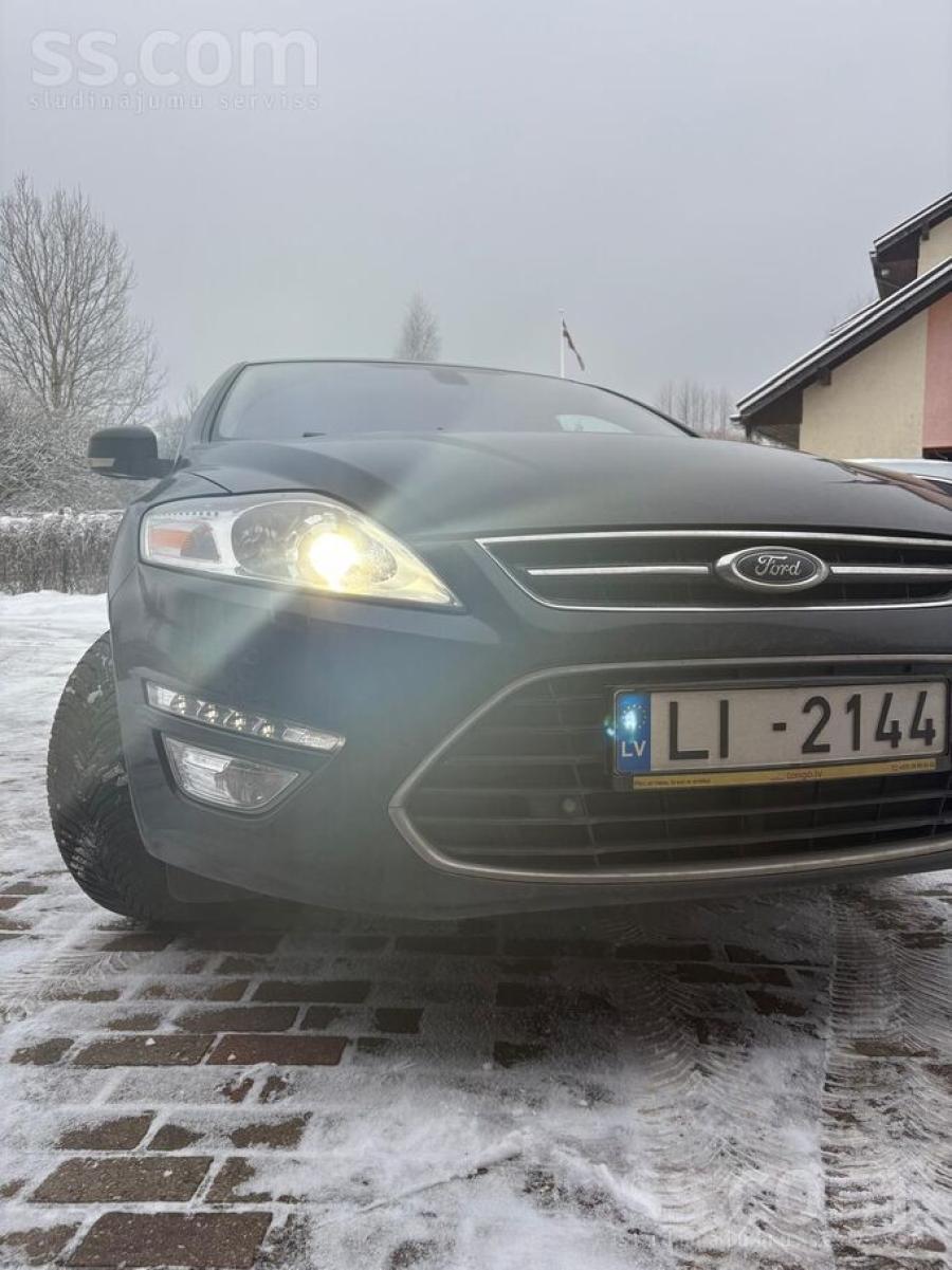 Melns Ford Mondeo 2013 Rīga, ar dzinēja tilpumu 1.60 L un nobraukumu 228 tūkst. km par 4650 €, foto 1 vietnē AUTOMOTO.COM.LV