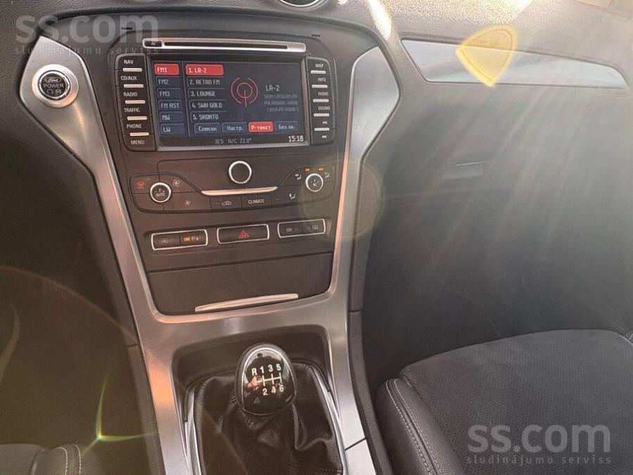 Melns Ford Mondeo 2013 Rīga, ar dzinēja tilpumu 1.60 L un nobraukumu 228 tūkst. km par 4650 €, foto 11 vietnē AUTOMOTO.COM.LV