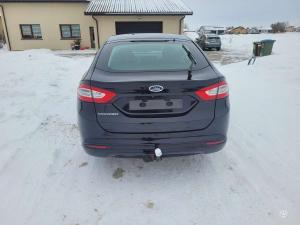 Melns Ford Mondeo 2015 Raseiniai, ar dzinēja tilpumu 2.00 L un nobraukumu 263 tūkst. km par 6850 €, foto 4 vietnē AUTOMOTO.COM.LV