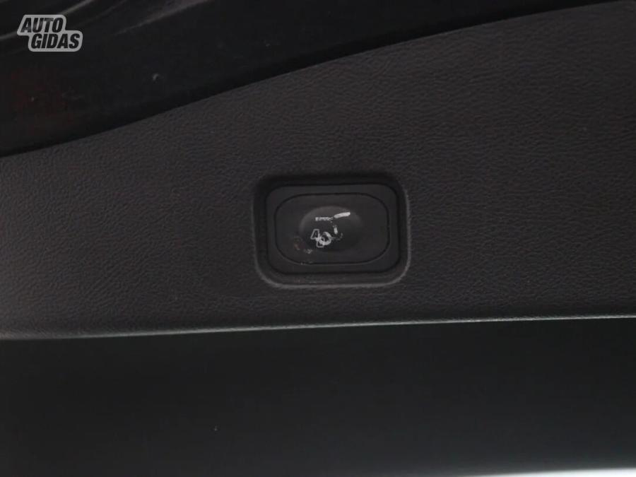 Black Ford Mondeo 2015 in Vilnius, with an engine capacity of 1.50 L and mileage of 181 thousand km for 8499 €, photo 37 on AUTOMOTO.COM.LV