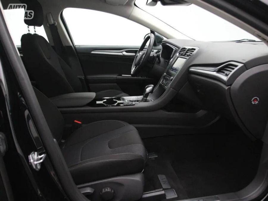 Black Ford Mondeo 2016 in Vilnius, with an engine capacity of 1.50 L and mileage of 133 thousand km for 10399 €, photo 15 on AUTOMOTO.COM.LV