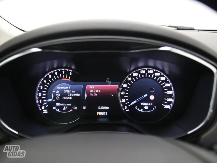 Black Ford Mondeo 2016 in Vilnius, with an engine capacity of 1.50 L and mileage of 133 thousand km for 10399 €, photo 20 on AUTOMOTO.COM.LV