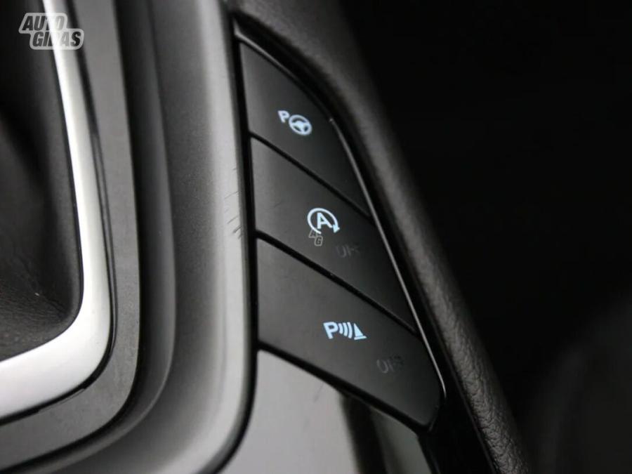 Black Ford Mondeo 2016 in Vilnius, with an engine capacity of 1.50 L and mileage of 133 thousand km for 10399 €, photo 32 on AUTOMOTO.COM.LV