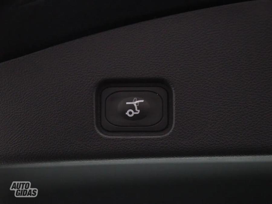 Black Ford Mondeo 2016 in Vilnius, with an engine capacity of 1.50 L and mileage of 133 thousand km for 10399 €, photo 36 on AUTOMOTO.COM.LV